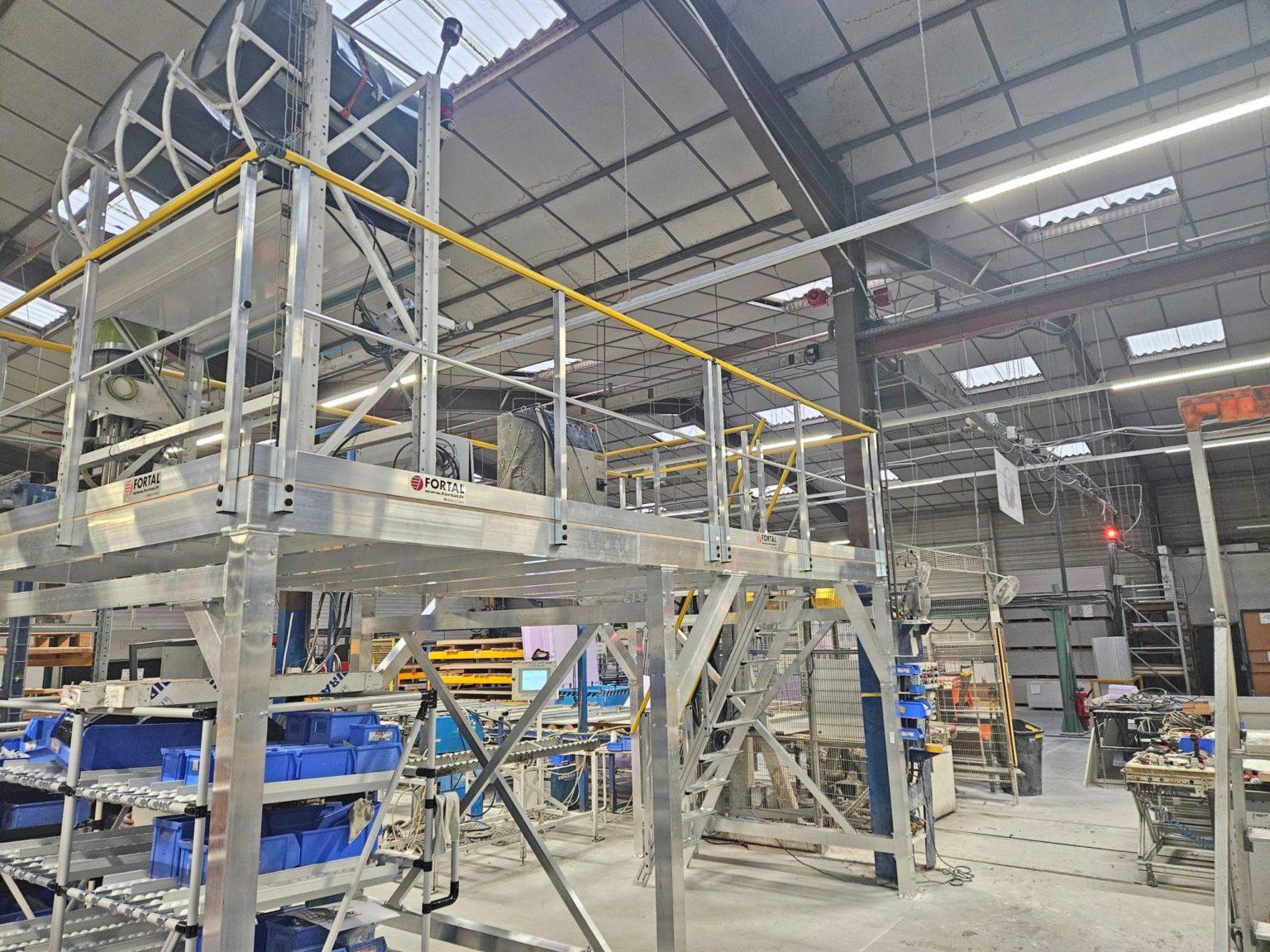 Plateforme de travail et stockage mezzanine - FORTAL